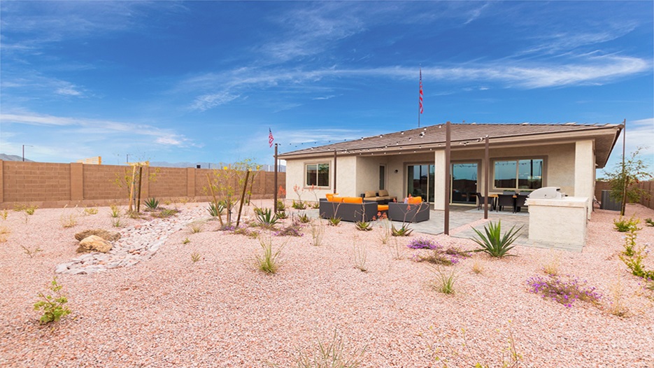 Hillary at Combs Ranch Landmark Collection in San Tan Valley, AZ ...