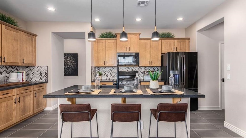 Hillary at CantaMia at Estrella 55+ in Goodyear, AZ - Taylor Morrison