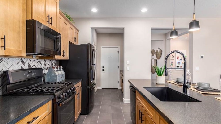 Hillary at CantaMia at Estrella 55+ in Goodyear, AZ - Taylor Morrison