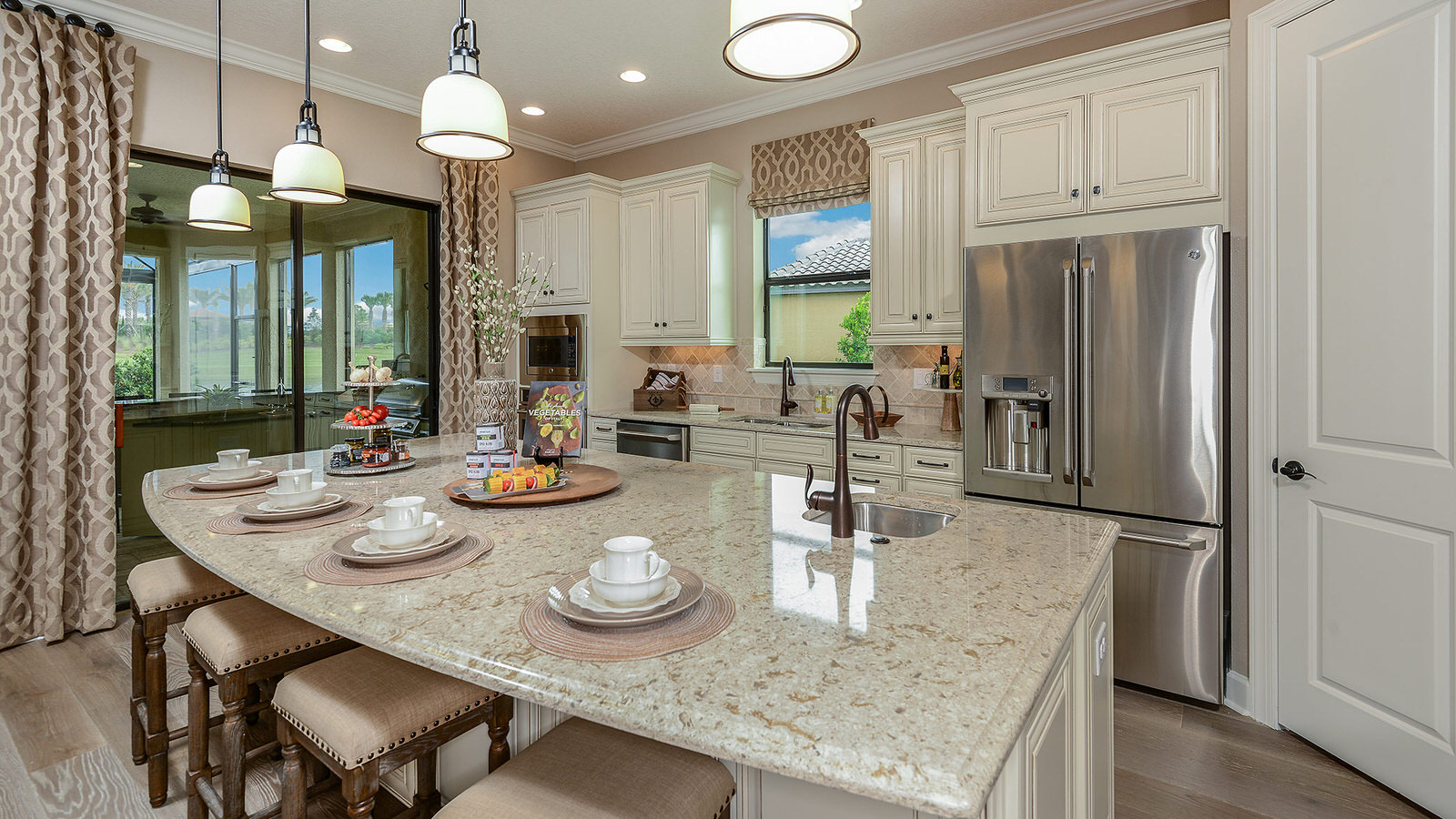 Taylor Morrison | Home Gallery | Homes for Sale | Lazio 3 car ...