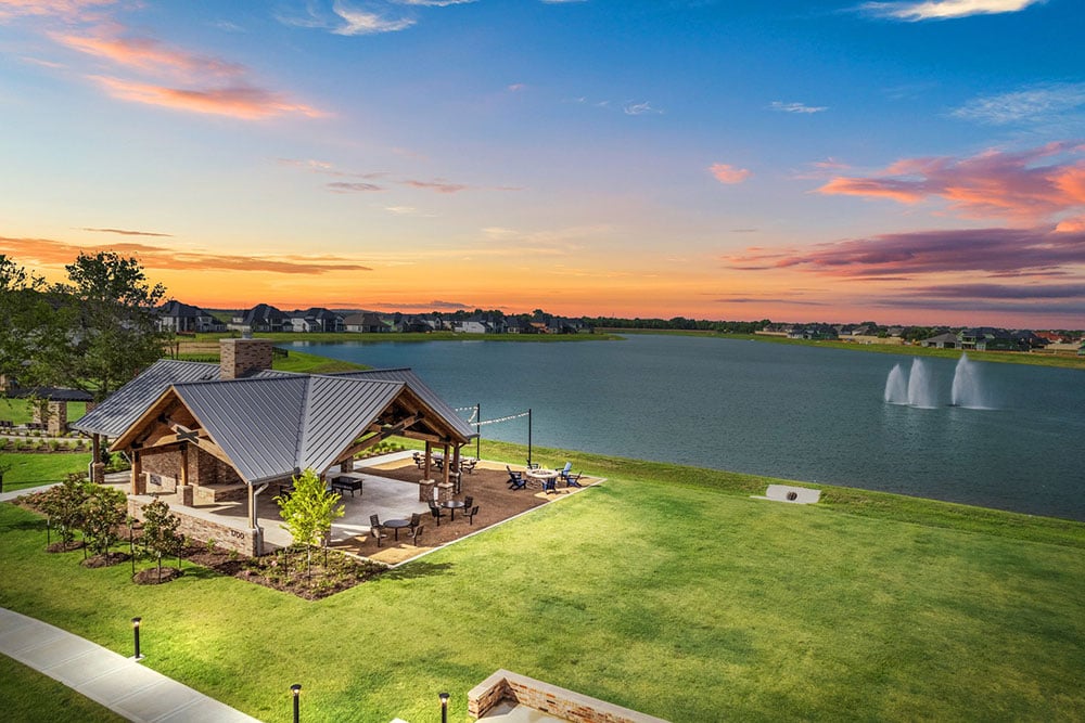 Friendswood, Texas Homes for Sale at Avalon at Friendswood 90s - Taylor ...