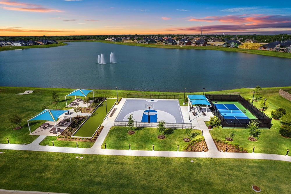 Friendswood, Texas Homes for Sale at Avalon at Friendswood 90s - Taylor ...